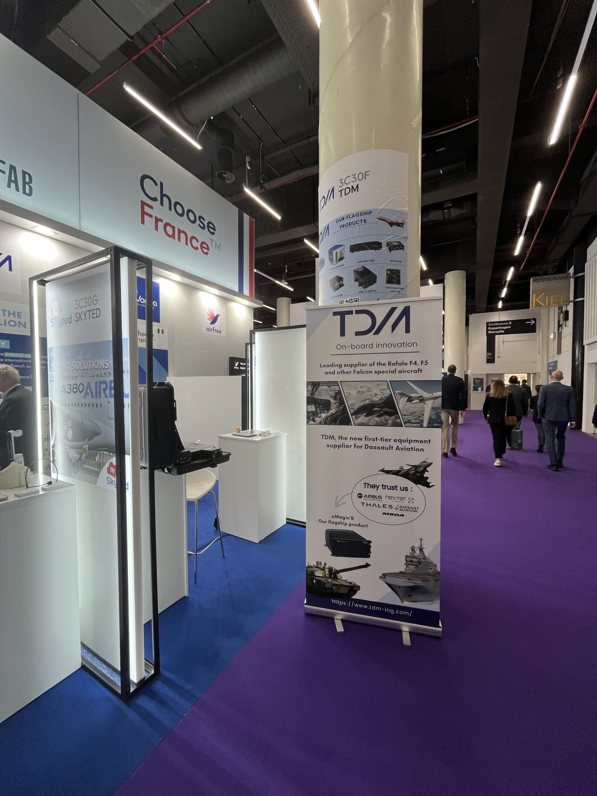 Découvrez notre expérience au Salon Aircraft Interiors d'Hambourg ...